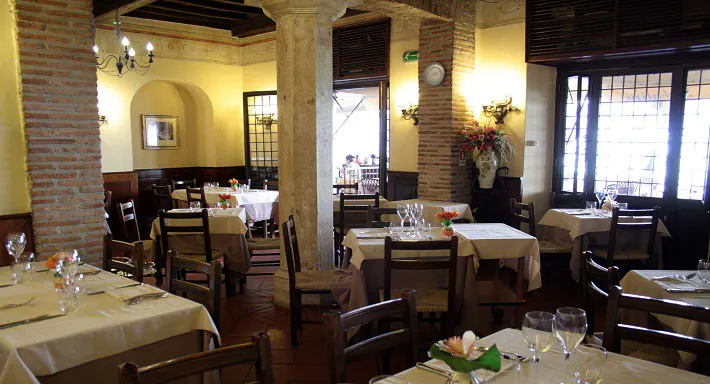 Sabatinis Restaurant Rome